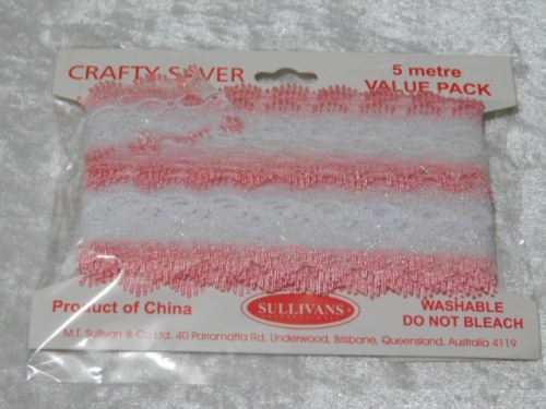 Feather Edge Eyelet Lace Pack of 5m Iridescent White/Pink | Thread 'n ...